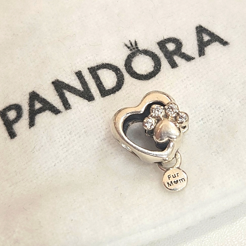 Pandora Sterling Silver Sparkling Paw Print Heart Fur… - Gem